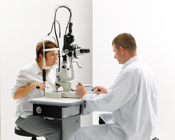 NIDEK YLC-500 Yellow Laser Photocoagulator